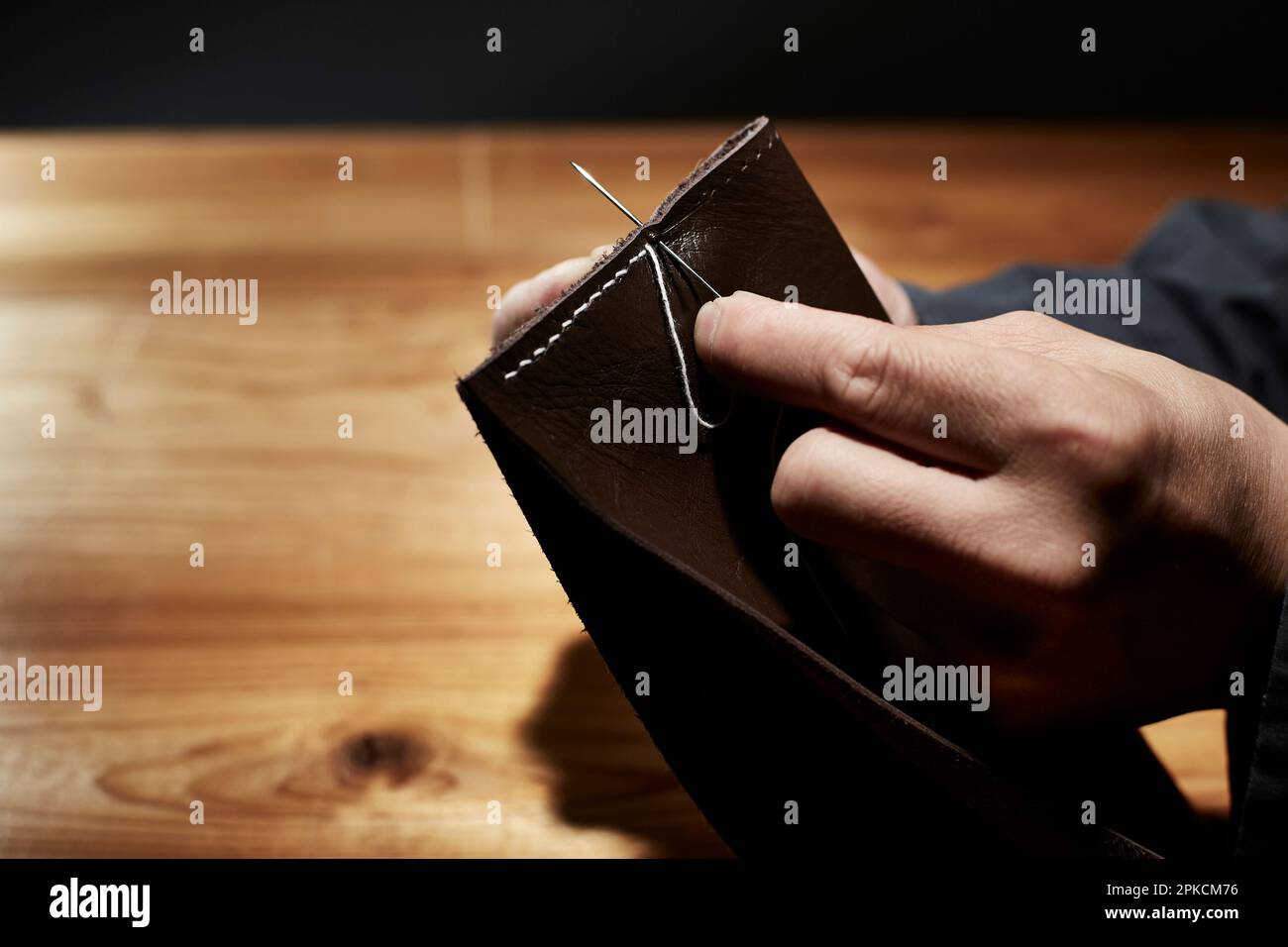 Hand sewing needle hi-res stock photography and images - Alamy
