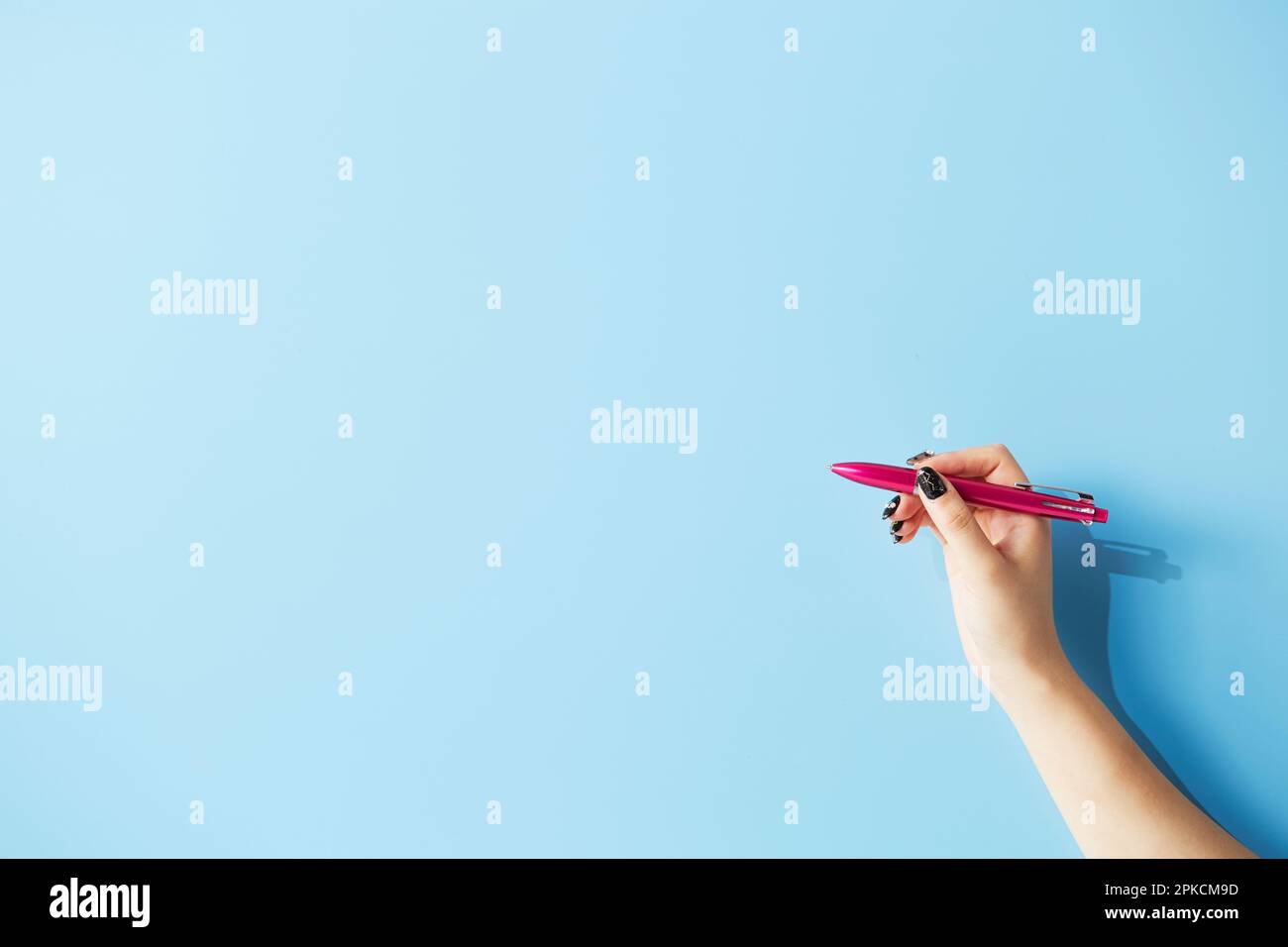 Light blue pen hi-res stock photography and images - Alamy