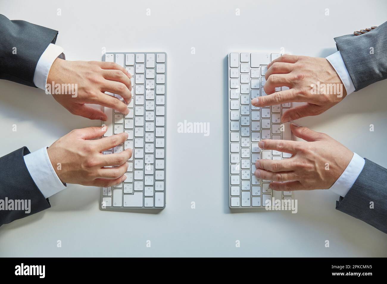 Two keyboard hi-res stock photography and images - Alamy