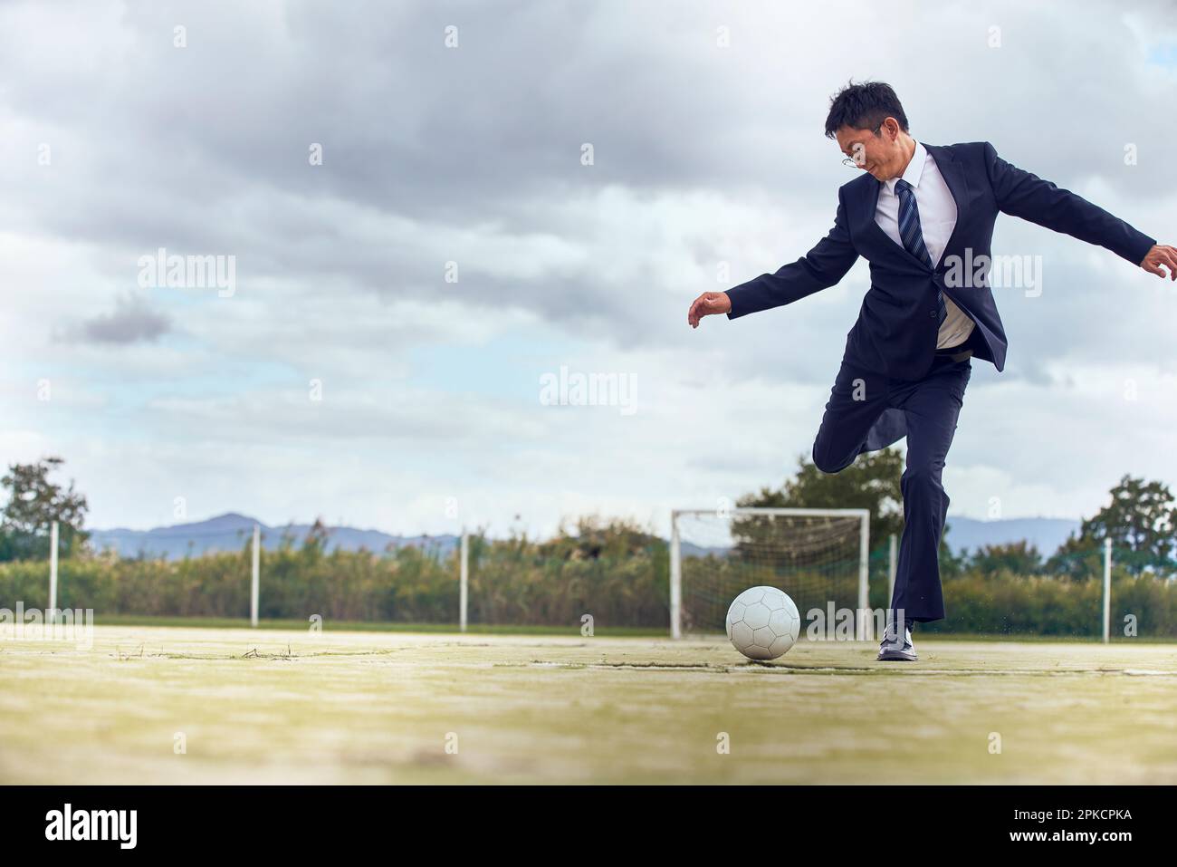 Chute ball hi-res stock photography and images - Alamy