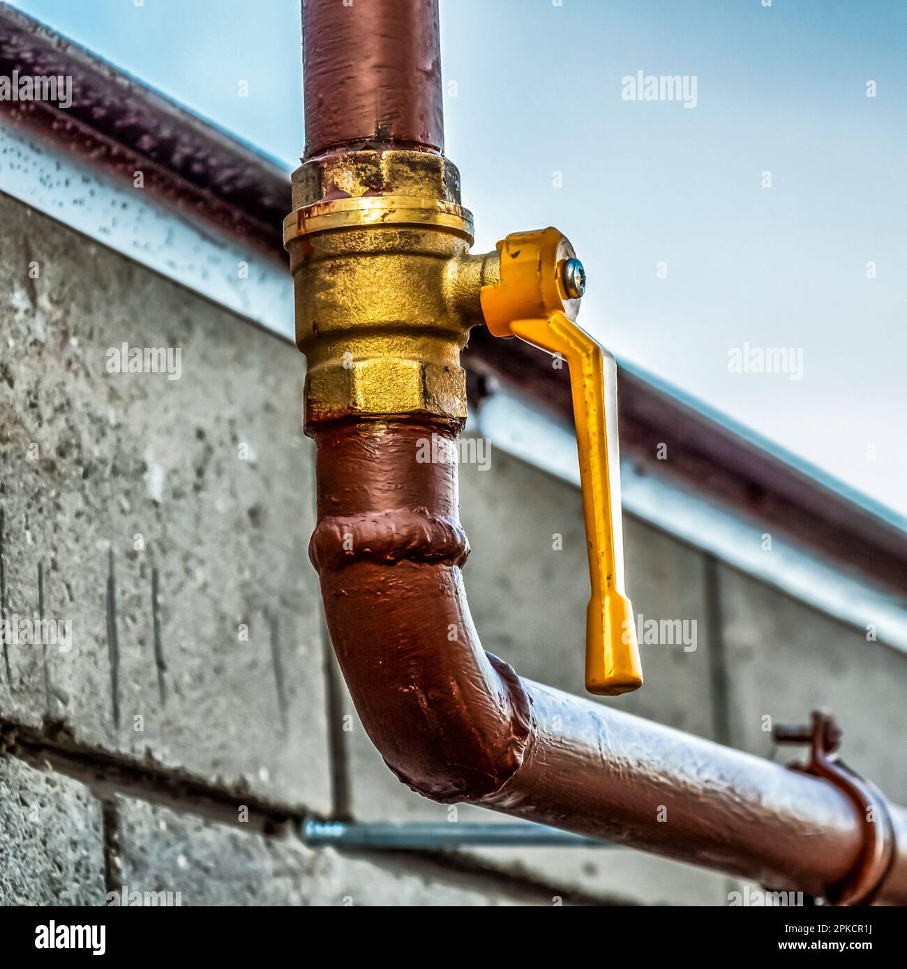 Fuel courtyard hi-res stock photography and images - Alamy