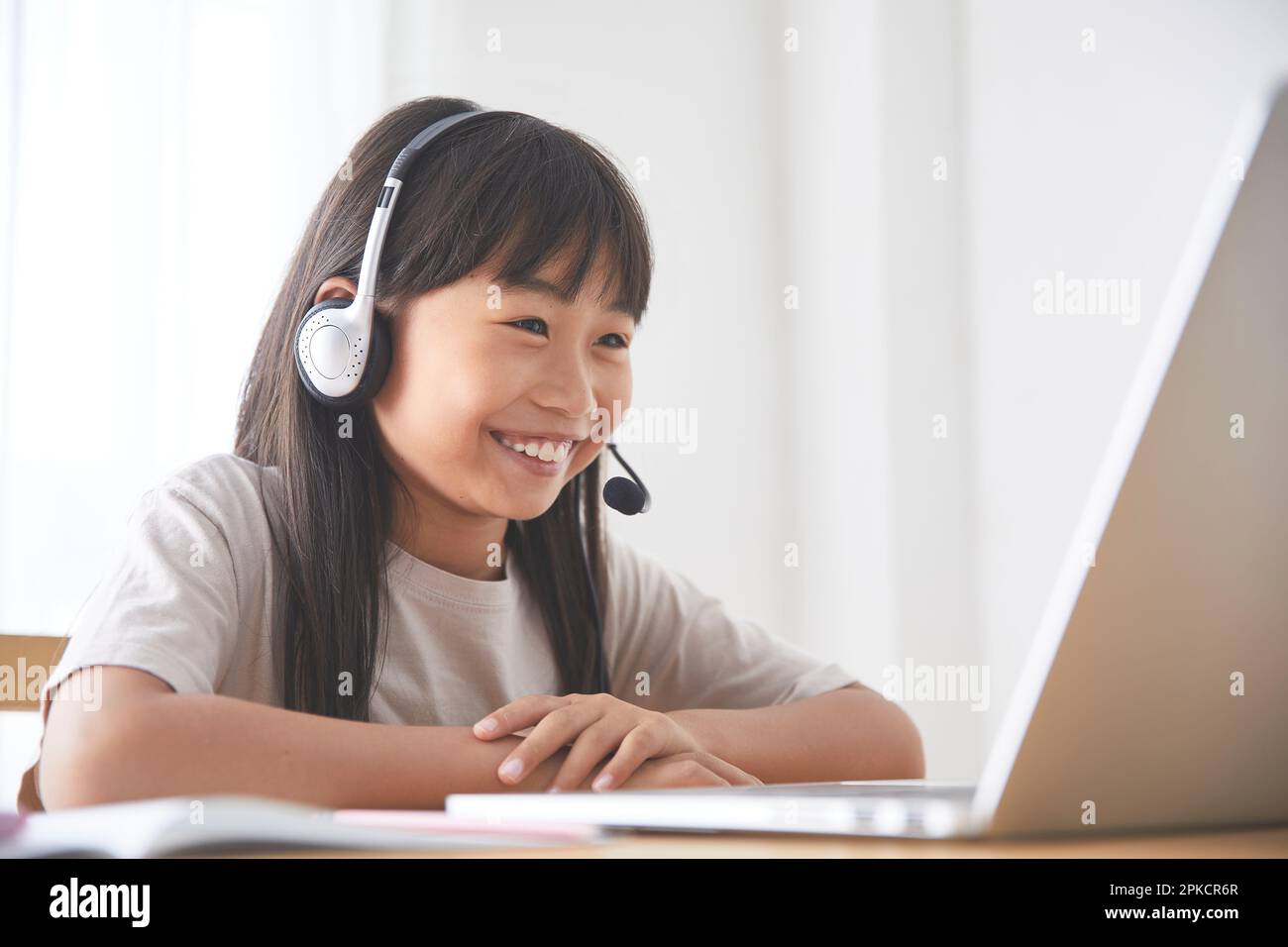 Dining in osaka hi-res stock photography and images - Alamy