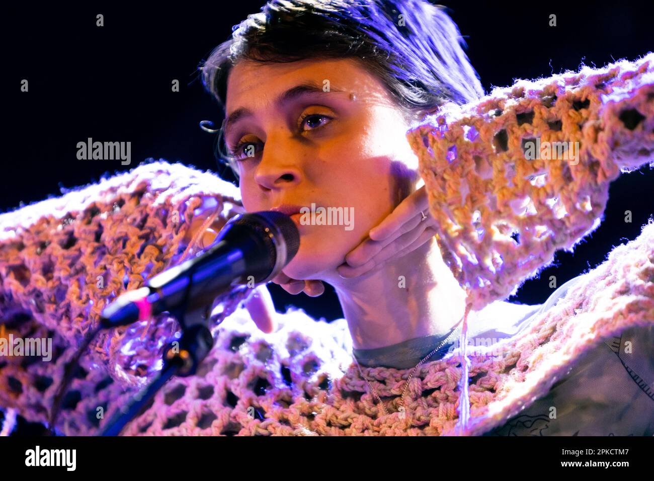 Pomme singer hi-res stock photography and images - Alamy