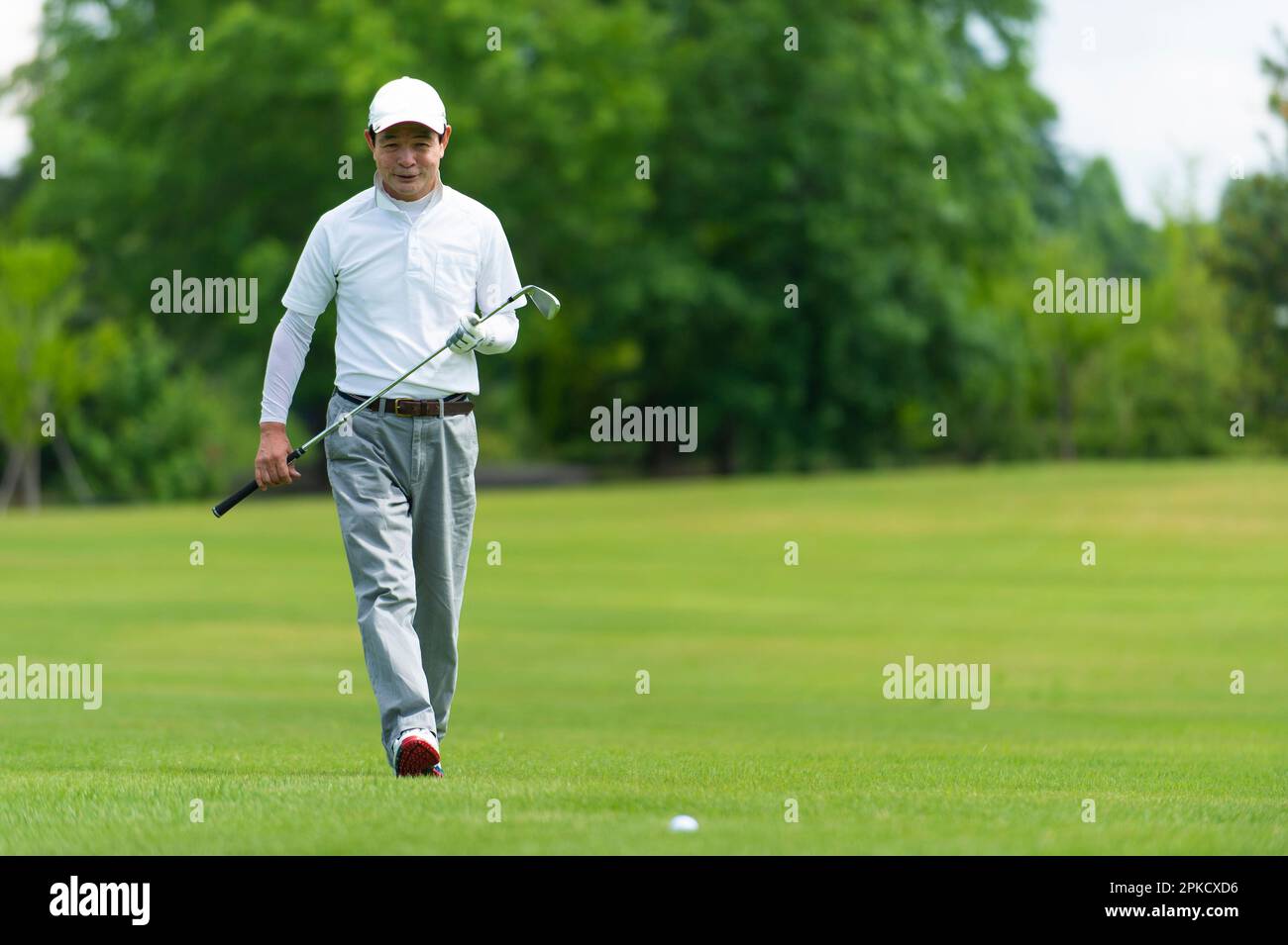 Middle aged men playing sport hi-res stock photography and images - Alamy