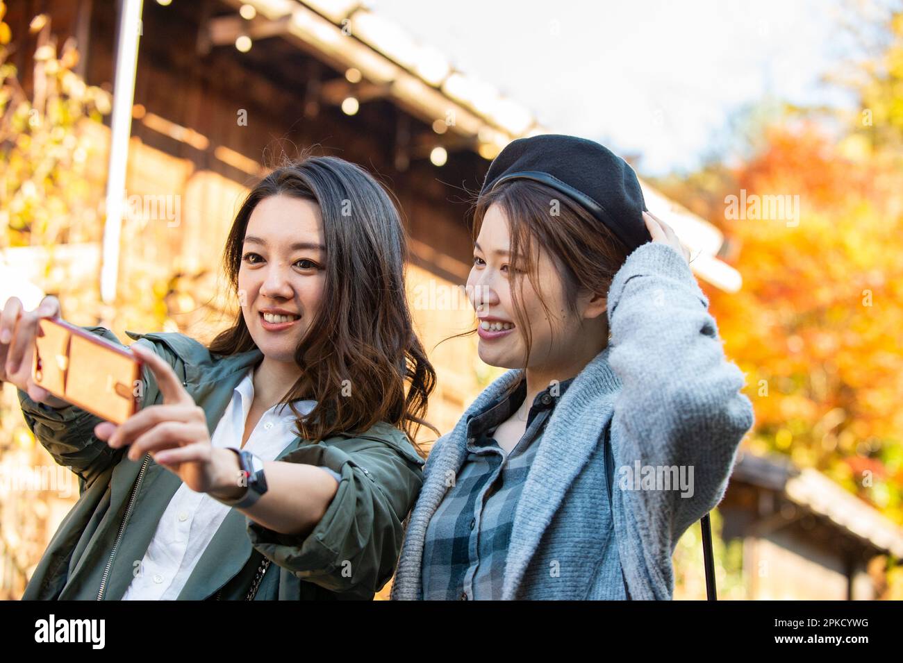 Taking a picture in japan hi-res stock photography and images - Alamy