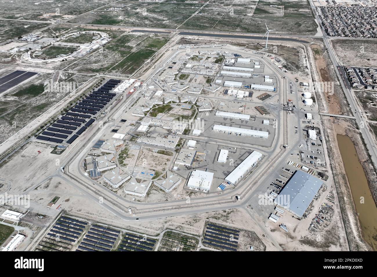A general overall aerial view of California State Prison, Los Angeles ...