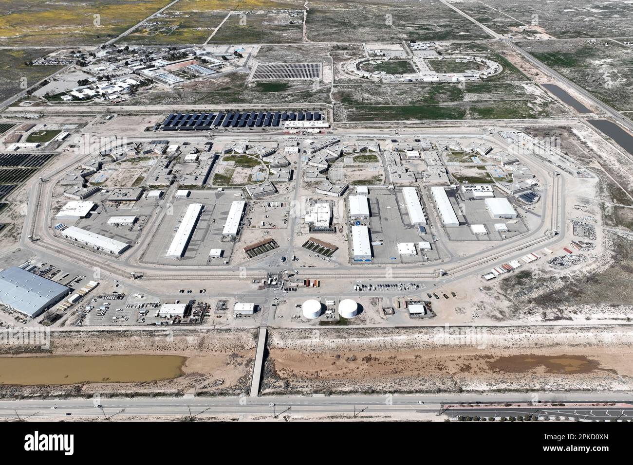 Los angeles county state prison hi-res stock photography and images - Alamy