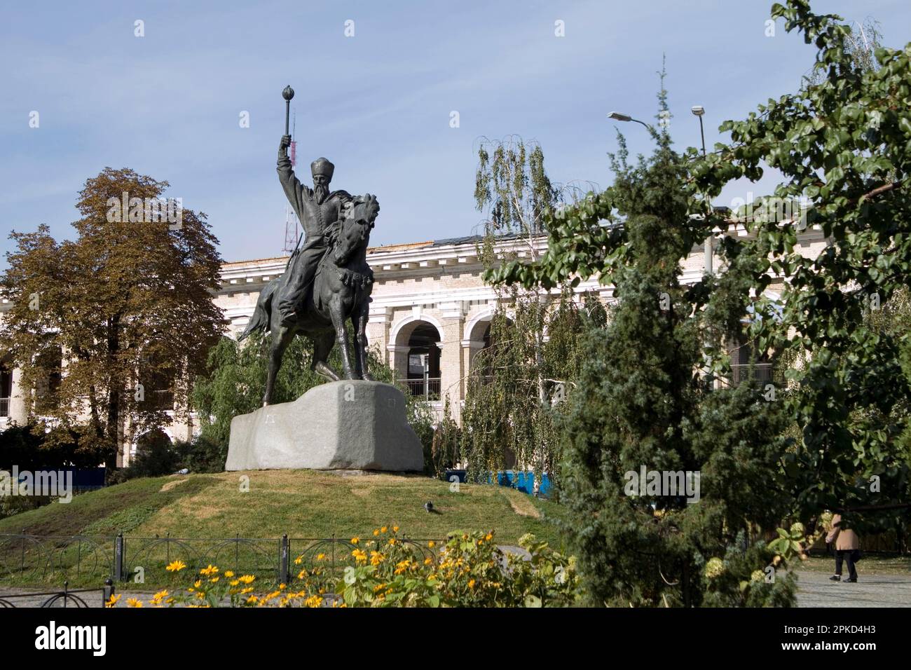 Sahaydachny Monument, Kontraktova Square, Podil, Kiev, Ukraine Stock ...