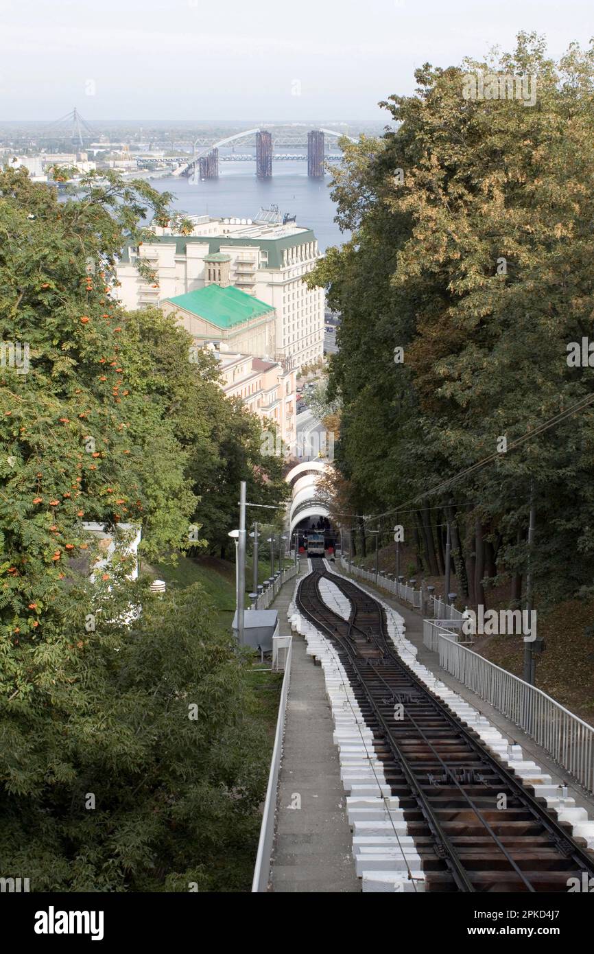 Funicular railway, Funicular, Dnepr, Dnieper, Podil Bridge, Kiev ...