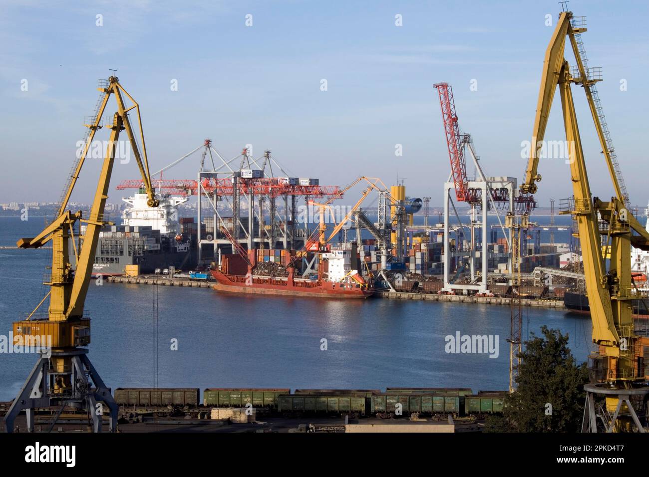 Odessa port hi-res stock photography and images - Alamy