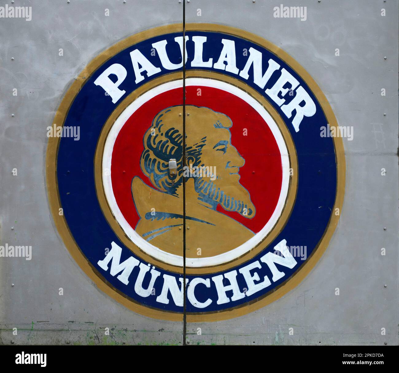 Paulaner Beer Logo