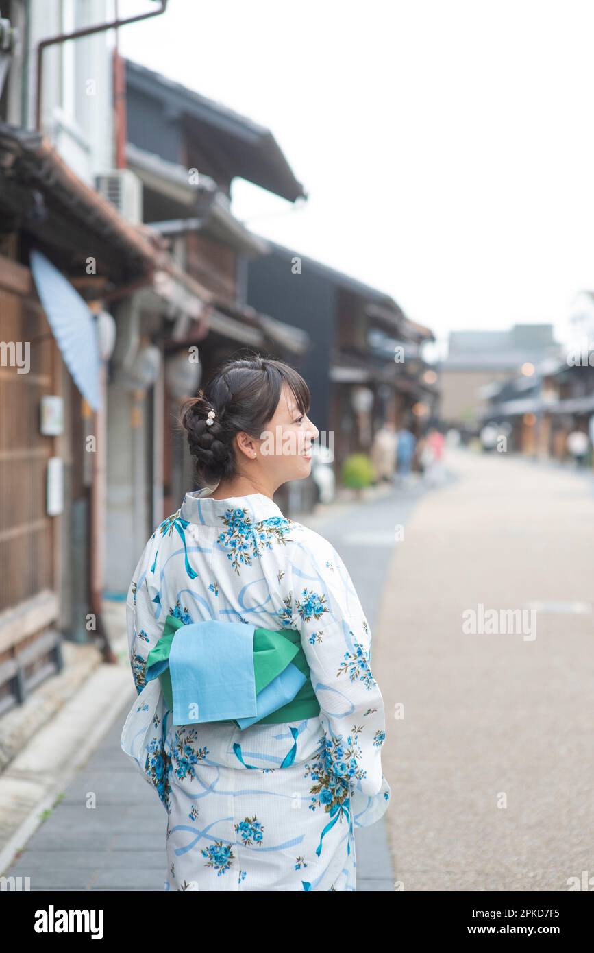 Asian woman old photo hi-res stock photography and images - Alamy