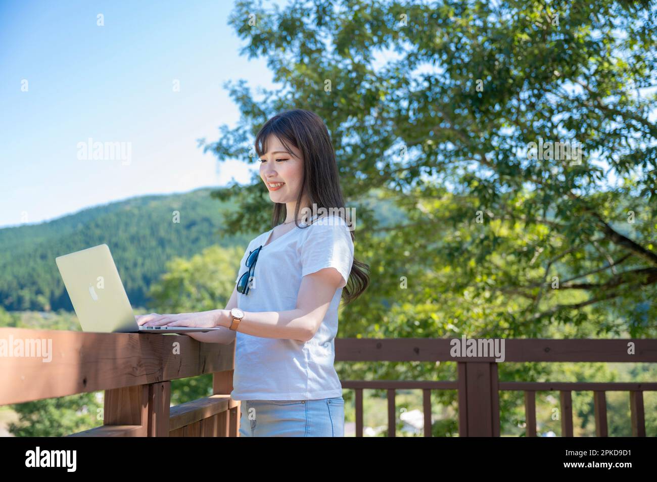 Workcation work vacation remote hi-res stock photography and images - Alamy