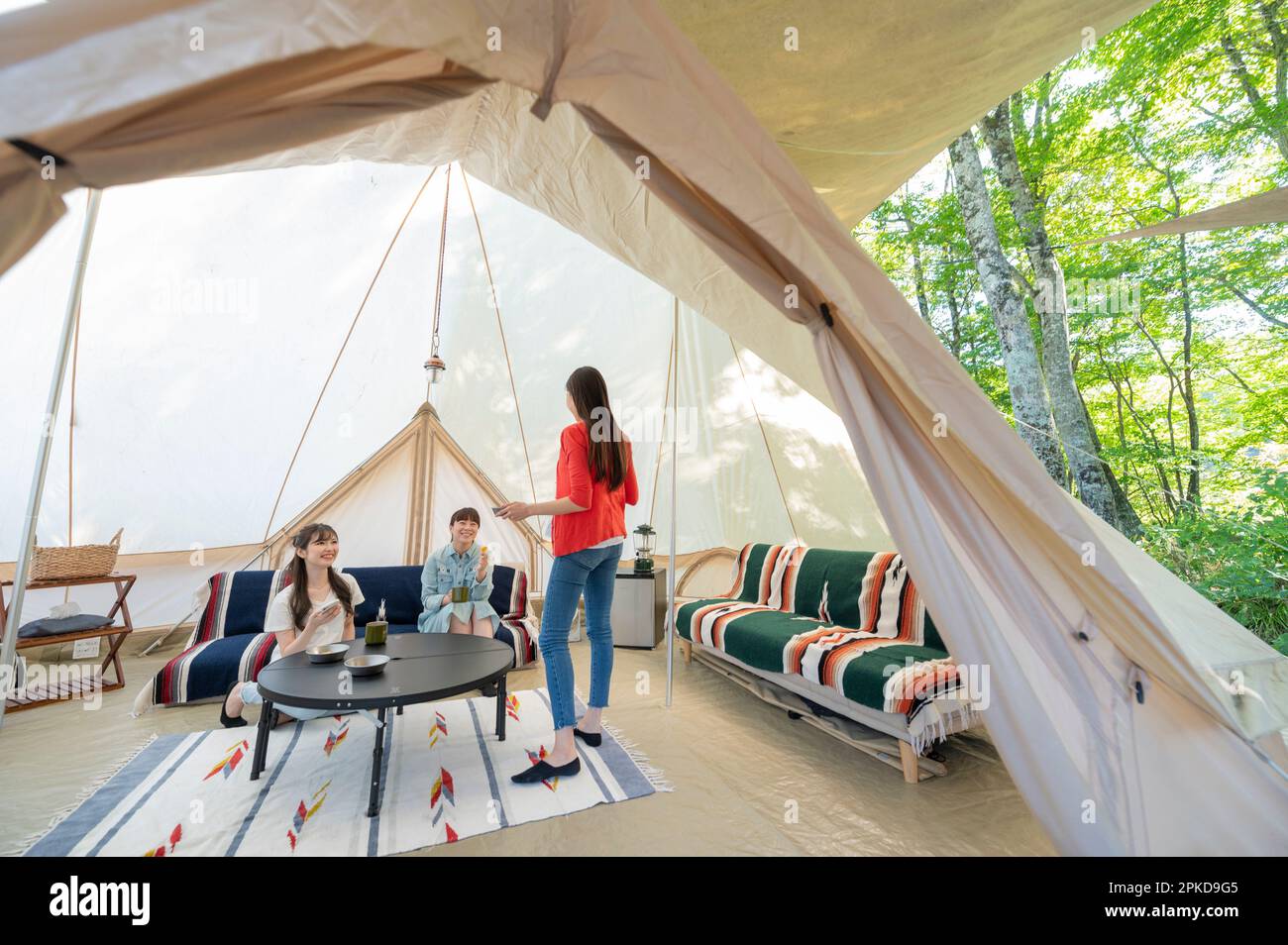 Leisure activities glamping hi-res stock photography and images - Alamy