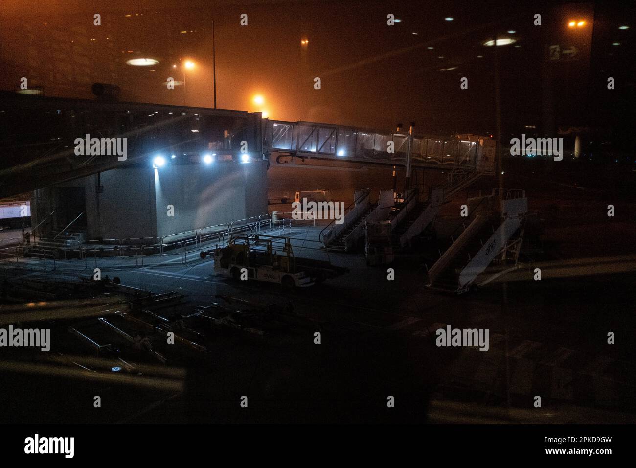 France, Occitania, Blagnac on 2022-01-27. Landing of an aircraft from ...