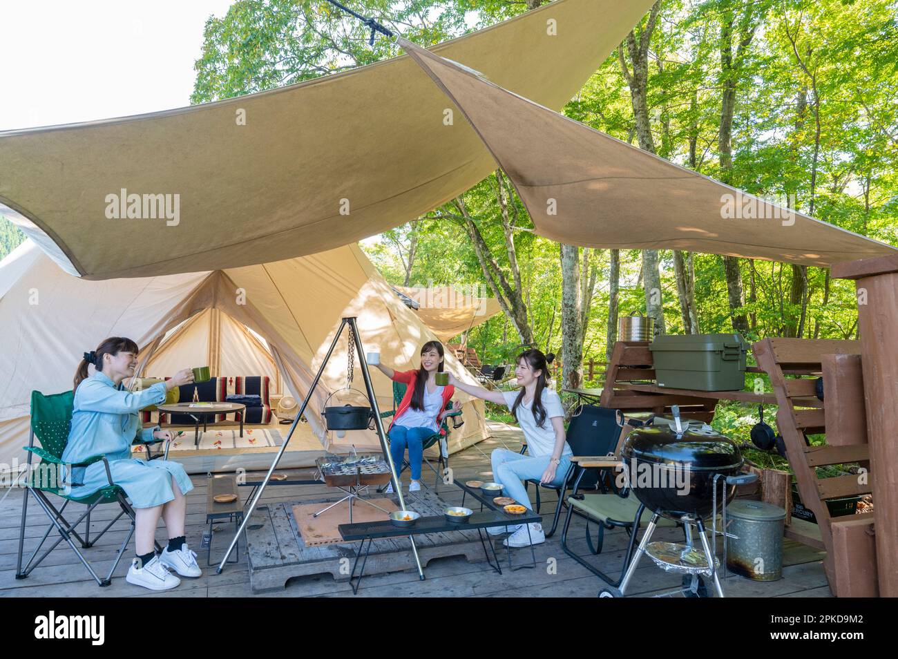 Leisure activities glamping hi-res stock photography and images - Alamy