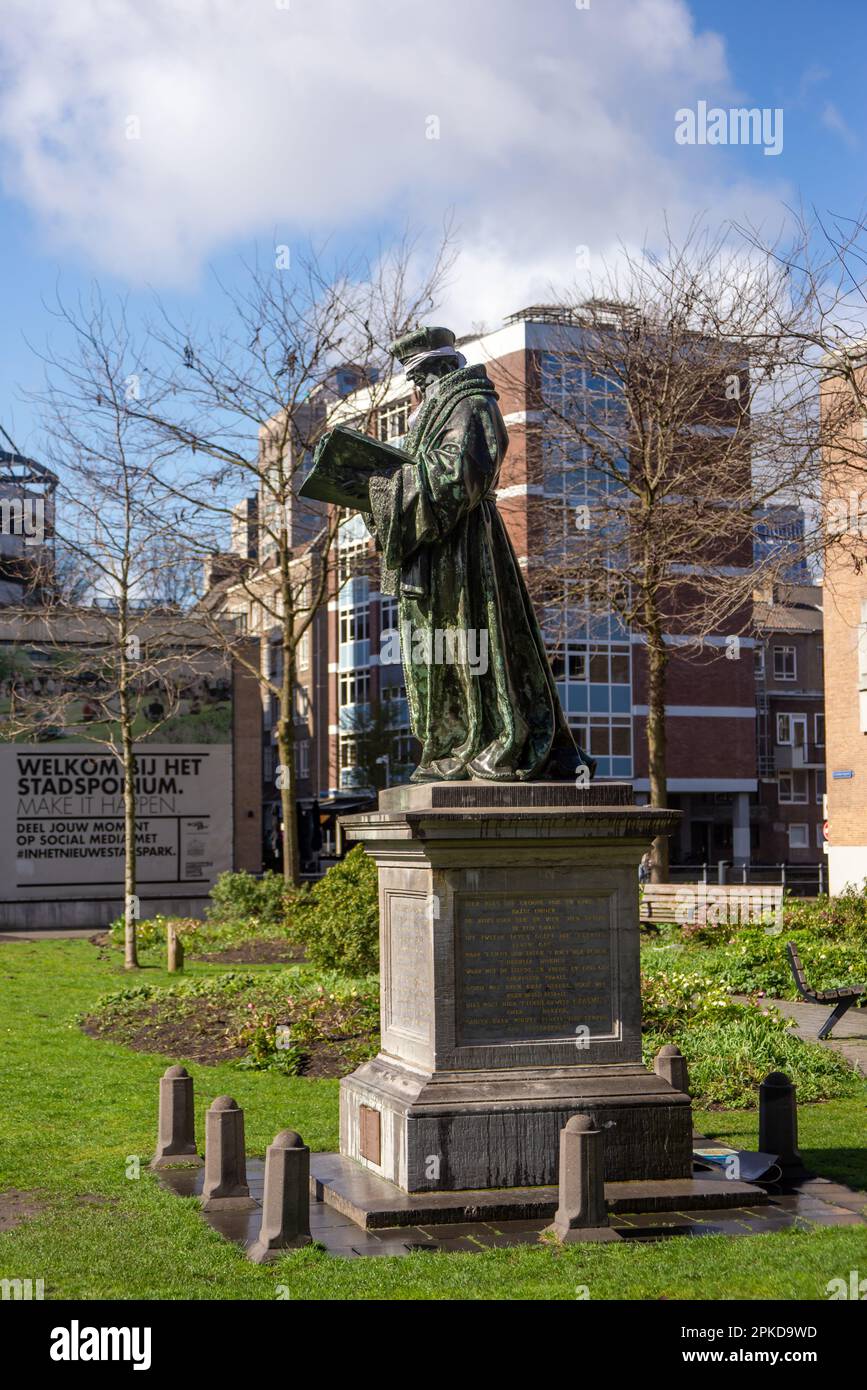 27 March 2023, Rotterdam, Netherlands, Climate activists blindfold ...