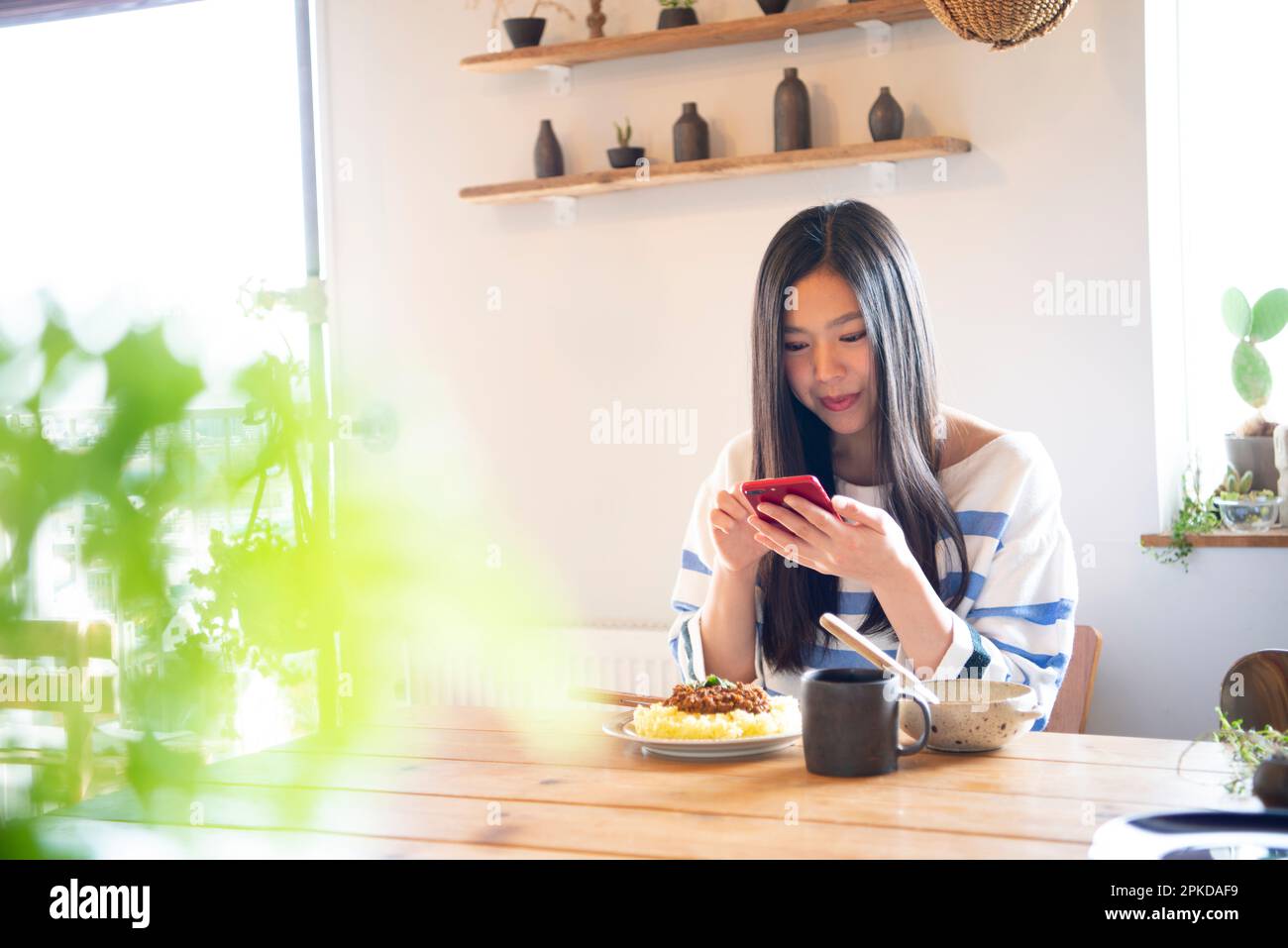 Woman operating phone table hi-res stock photography and images - Alamy