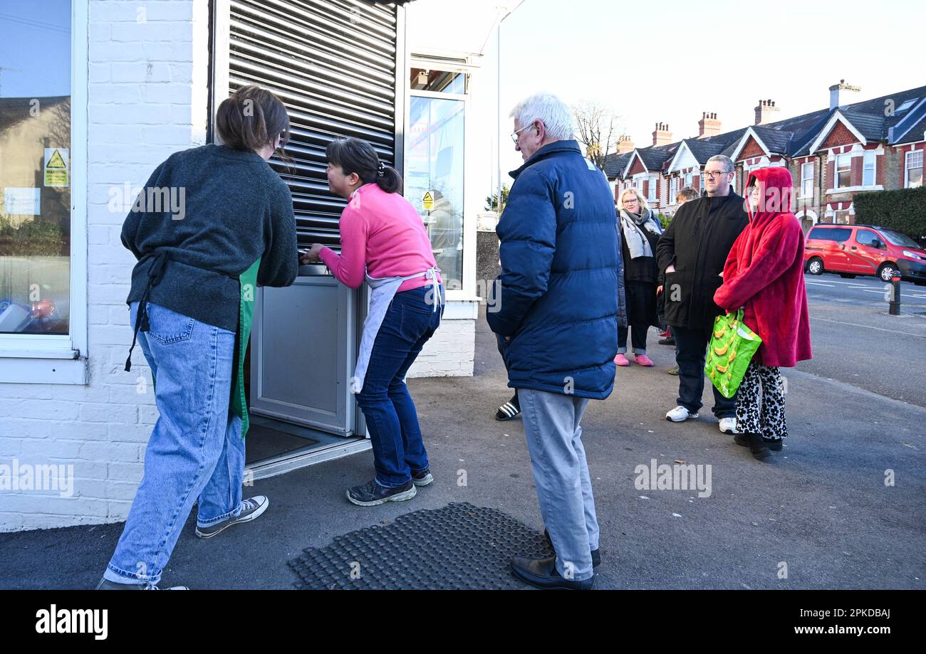 Hot cross bun queue hi-res stock photography and images - Alamy