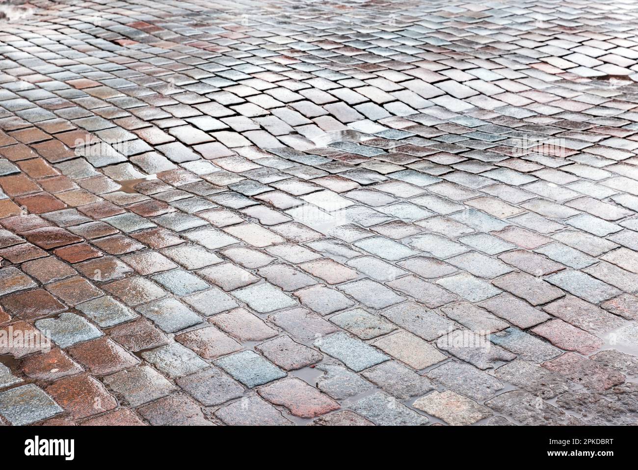 Shiny cobblestone hi-res stock photography and images - Alamy