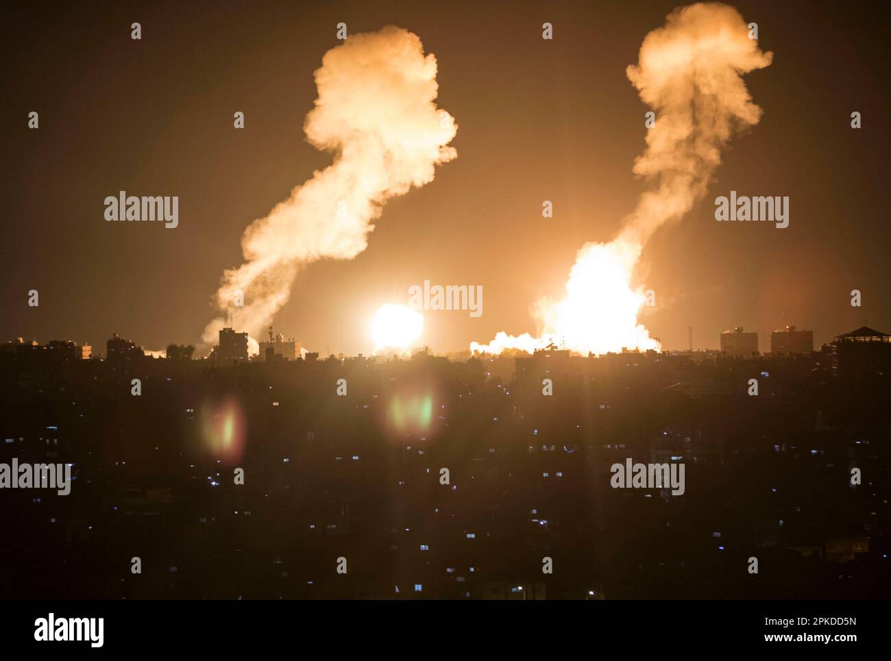 Gaza. 7th Apr, 2023. Fire and smoke are seen following an Israeli ...