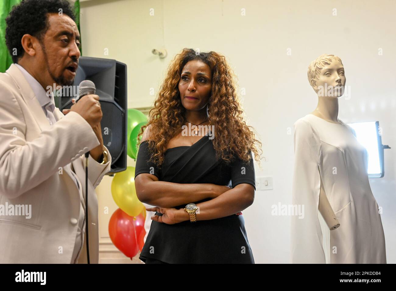 Auctioned her latest design hi-res stock photography and images - Alamy