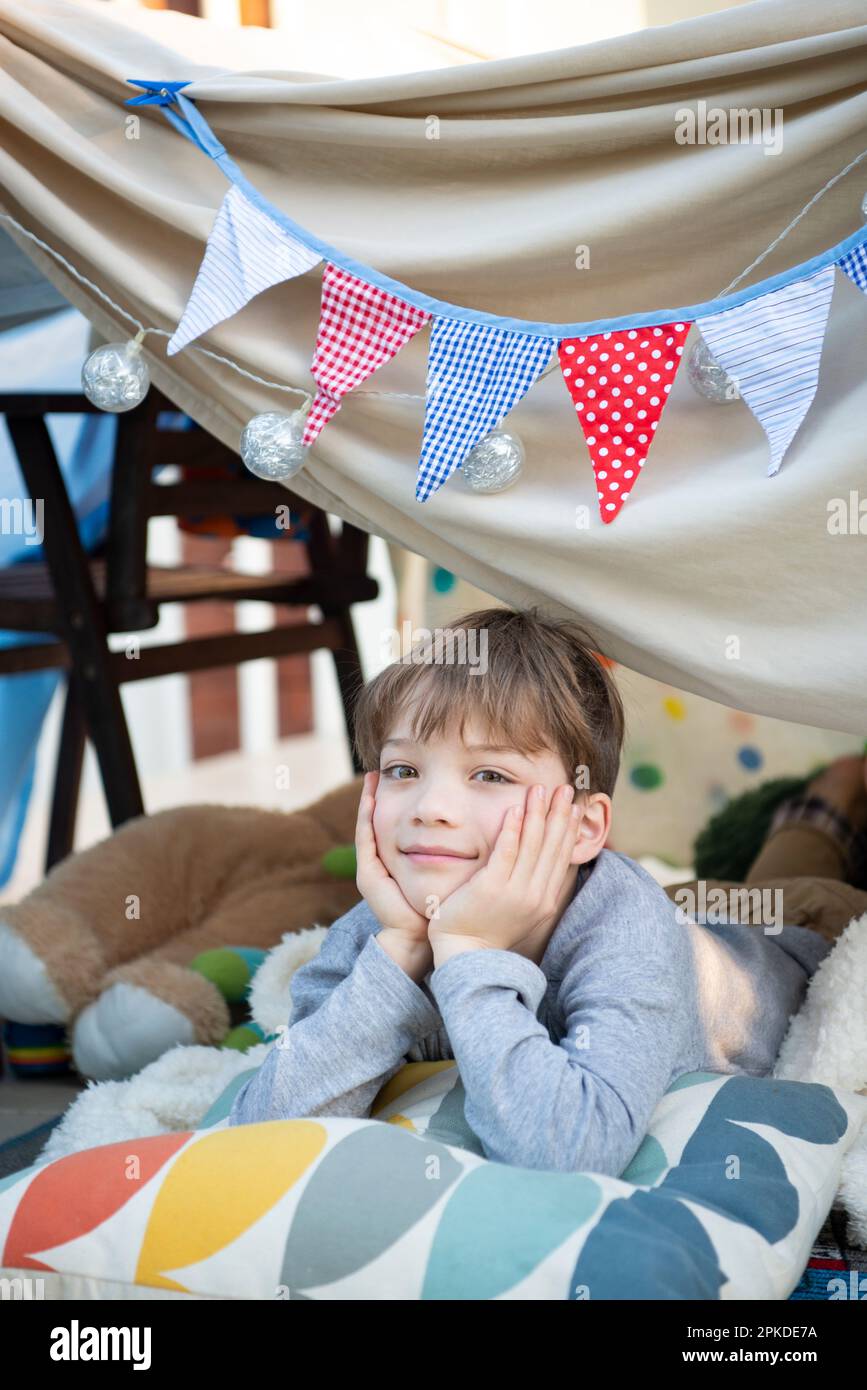 Child boy home base hi-res stock photography and images - Alamy
