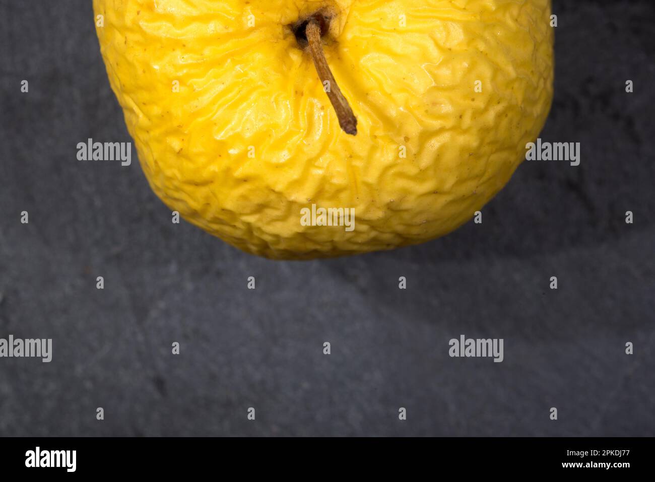 Simbolo mela hi-res stock photography and images - Alamy