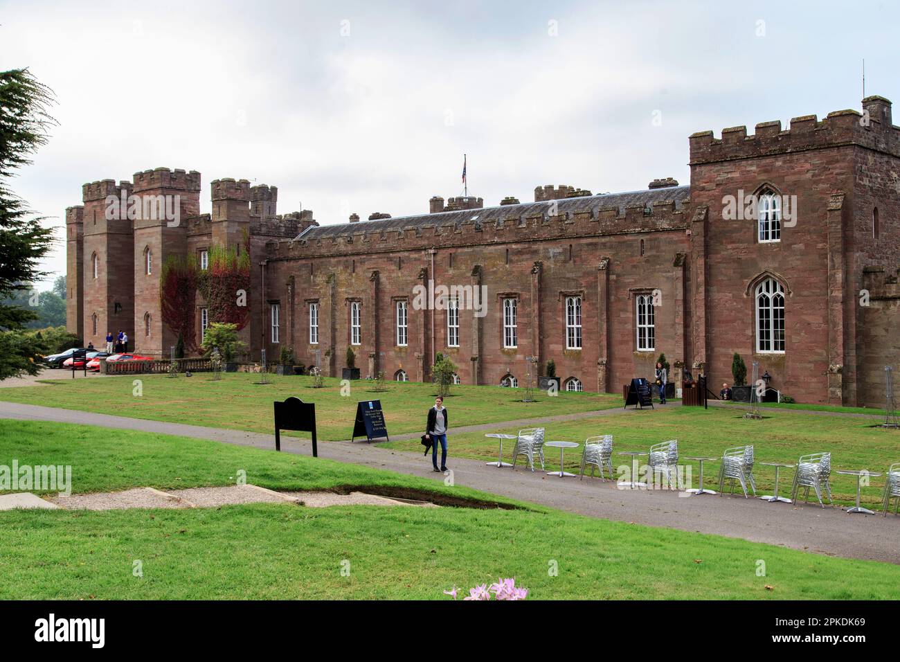 Scone palace scotland hi-res stock photography and images - Alamy