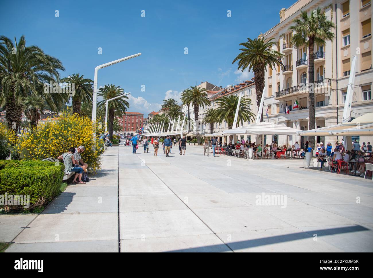 Split bridges hi-res stock photography and images - Alamy