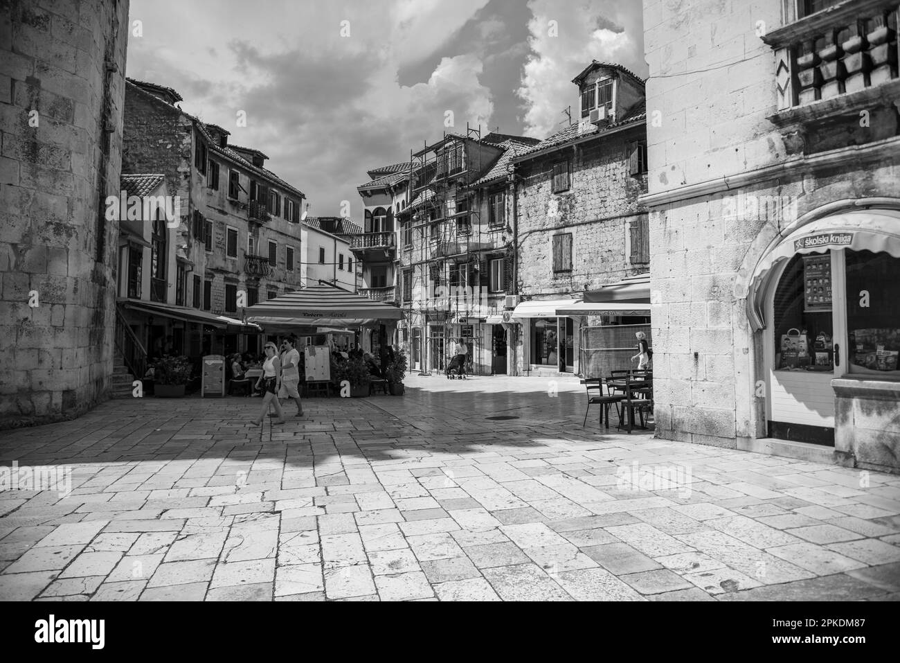 Split bridges Black and White Stock Photos & Images - Alamy