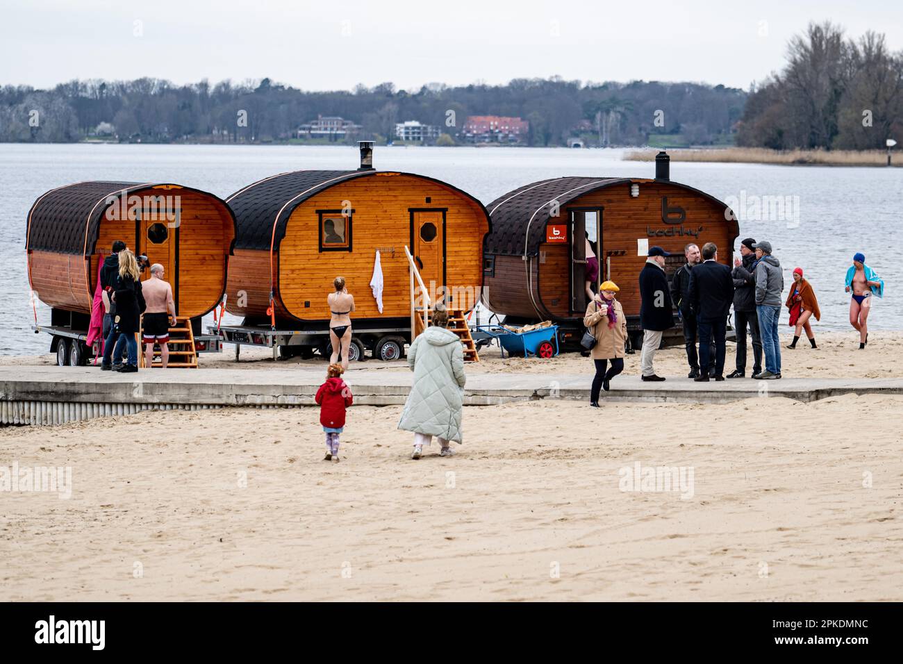 Berlin, Germany. 07th Apr, 2023. Mobile saunas are on the beach at the ...