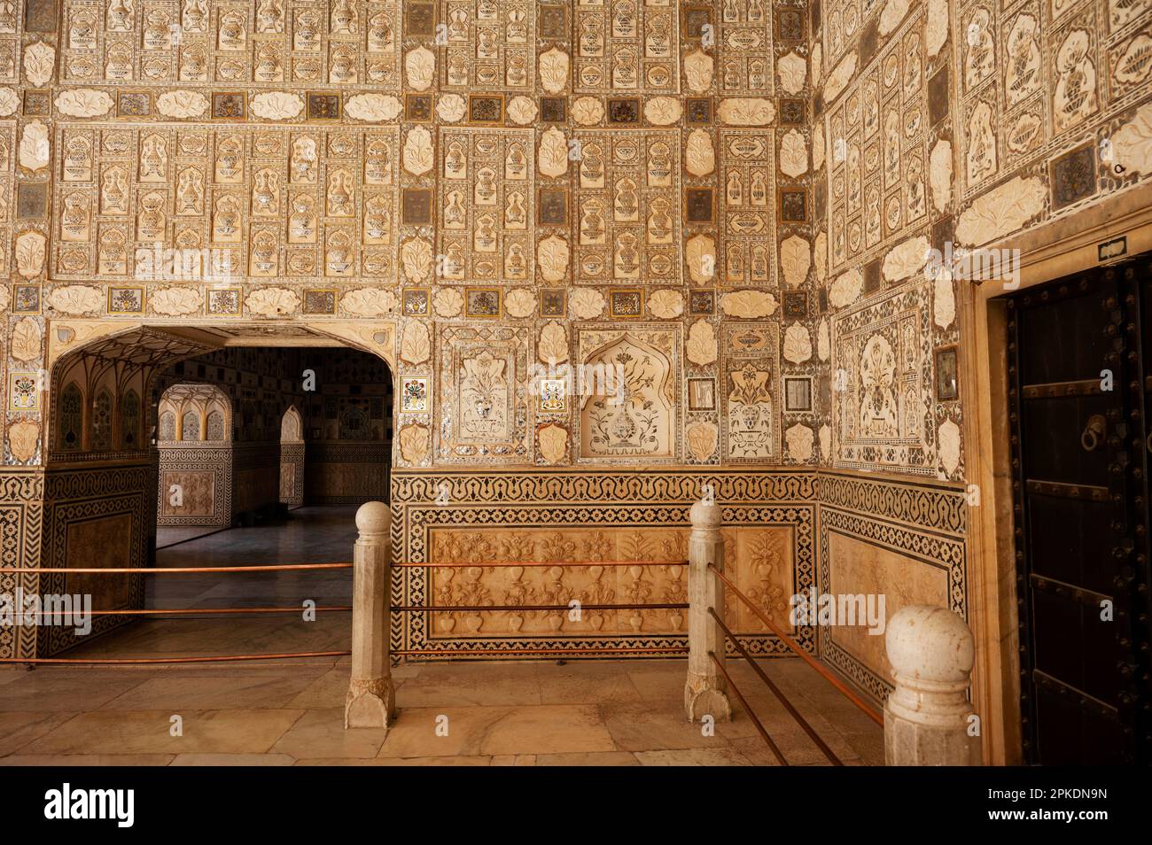 Intricate mirror glass work on walls and ceiling of Diwan-i-Khas or the ...