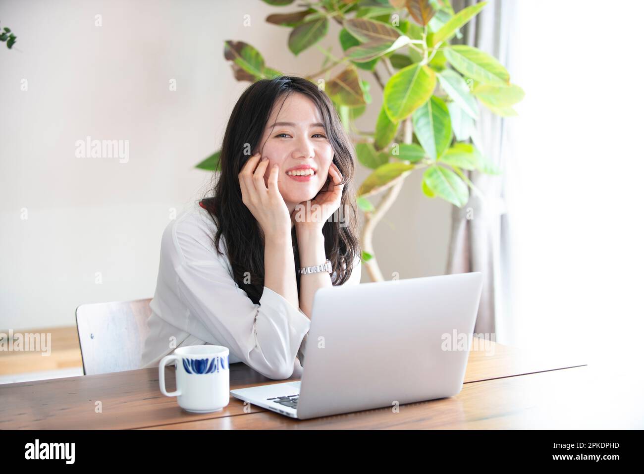 People_main_photo hi-res stock photography and images - Alamy