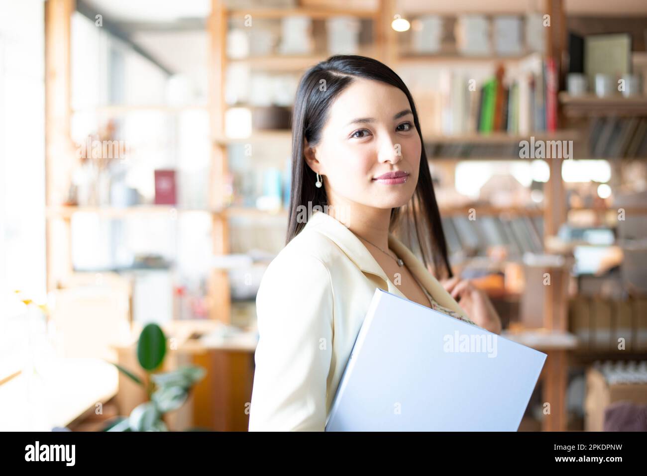 Fresh office hi-res stock photography and images - Alamy
