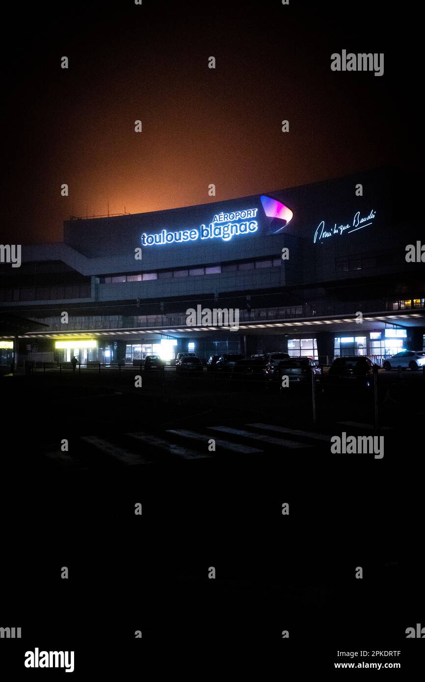 France, Occitania, Blagnac on 2022-01-27. Landing of an aircraft from ...