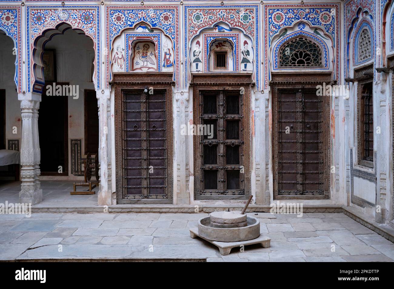 Kamal Morarka Haveli Museum in Shekhawati. Marwari merchants ...