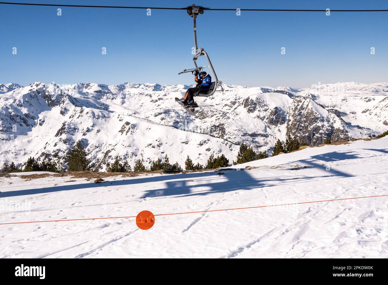 Cabine de ski hi-res stock photography and images - Alamy