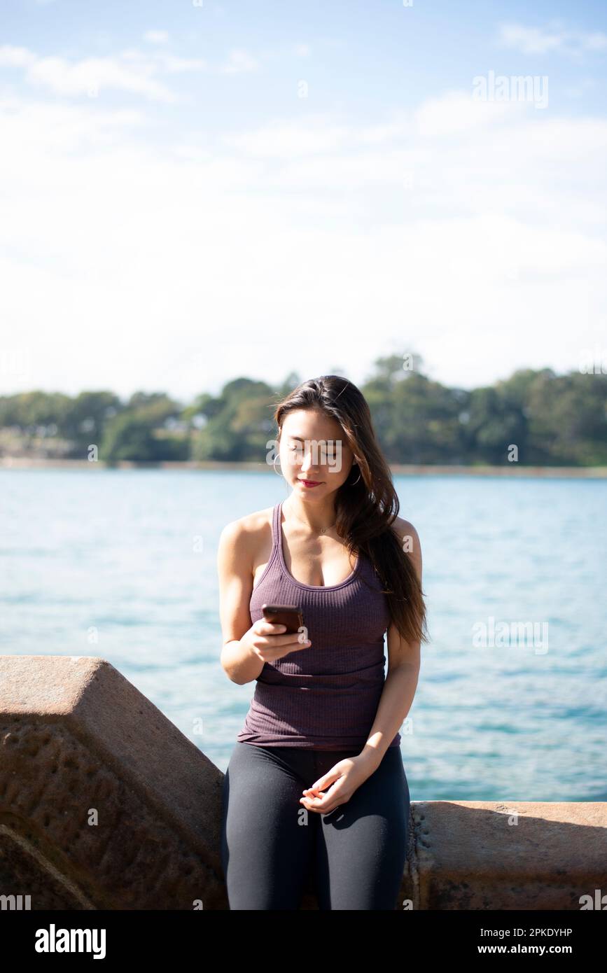 Asian woman in exercise clothes hi-res stock photography and images - Alamy