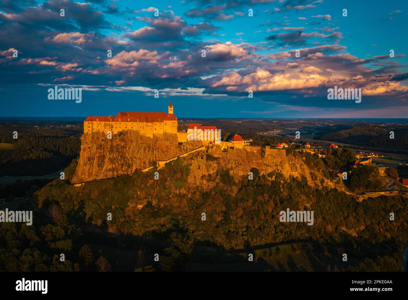 The Majestic Fortress of Riegersburg: A Bird's Eye View: Burg ...