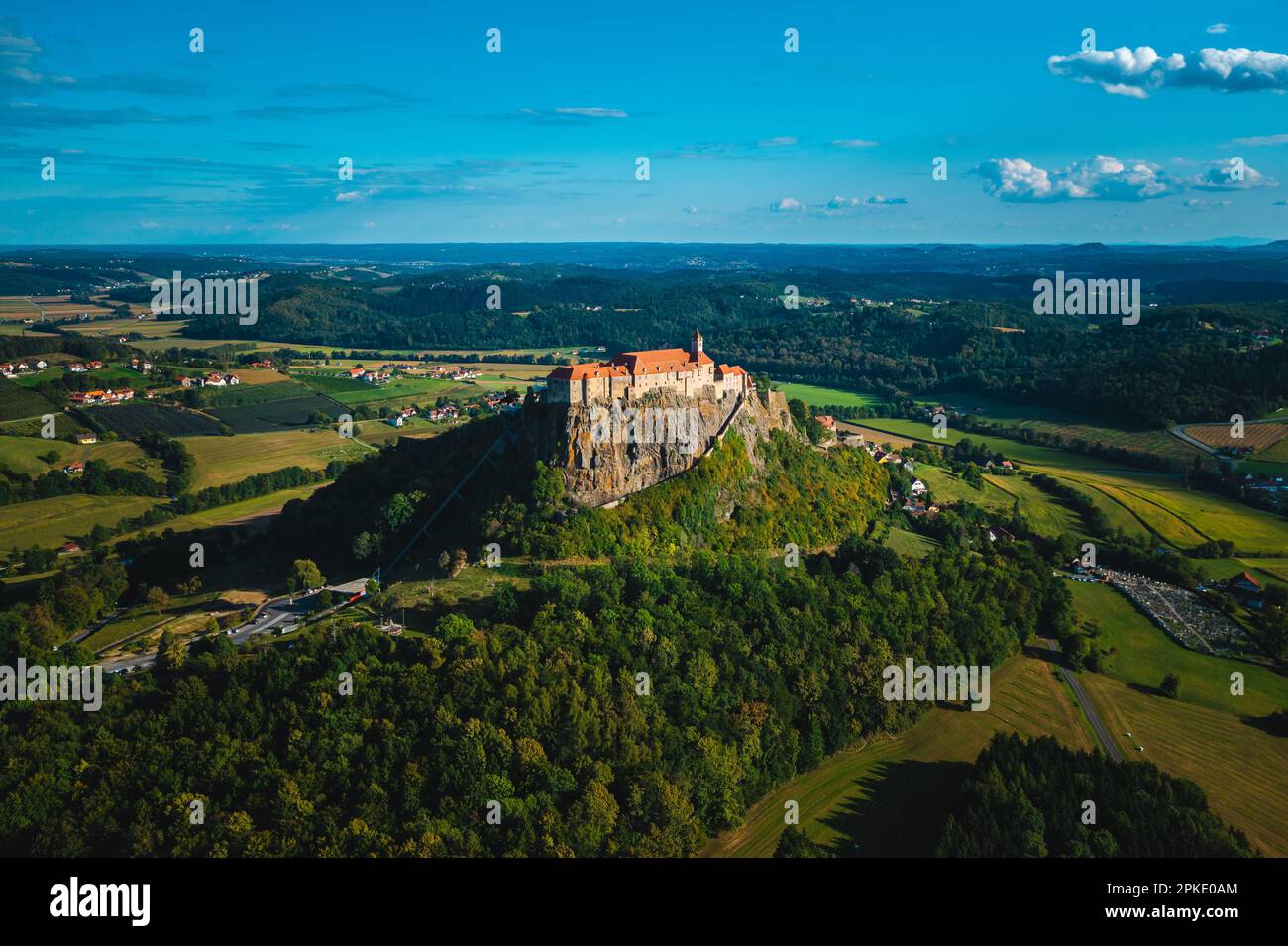 The Majestic Fortress of Riegersburg: A Bird's Eye View: Burg ...