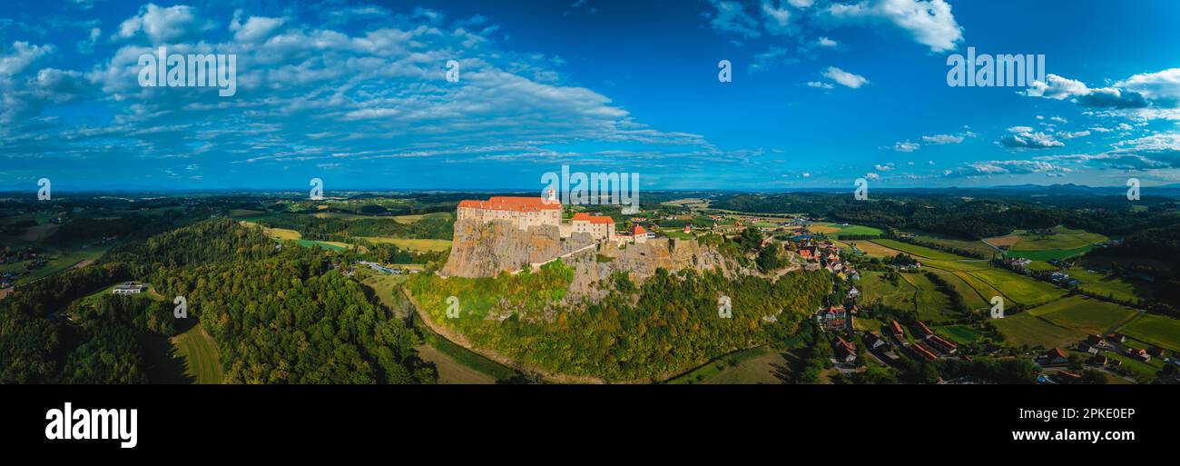 The Majestic Fortress of Riegersburg: A Bird's Eye View: Burg ...