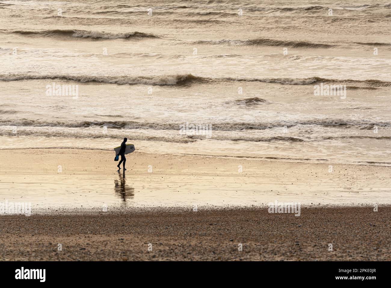 Body border hi-res stock photography and images - Alamy