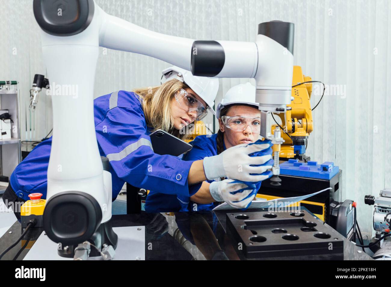 Study process education learning hi-res stock photography and images ...