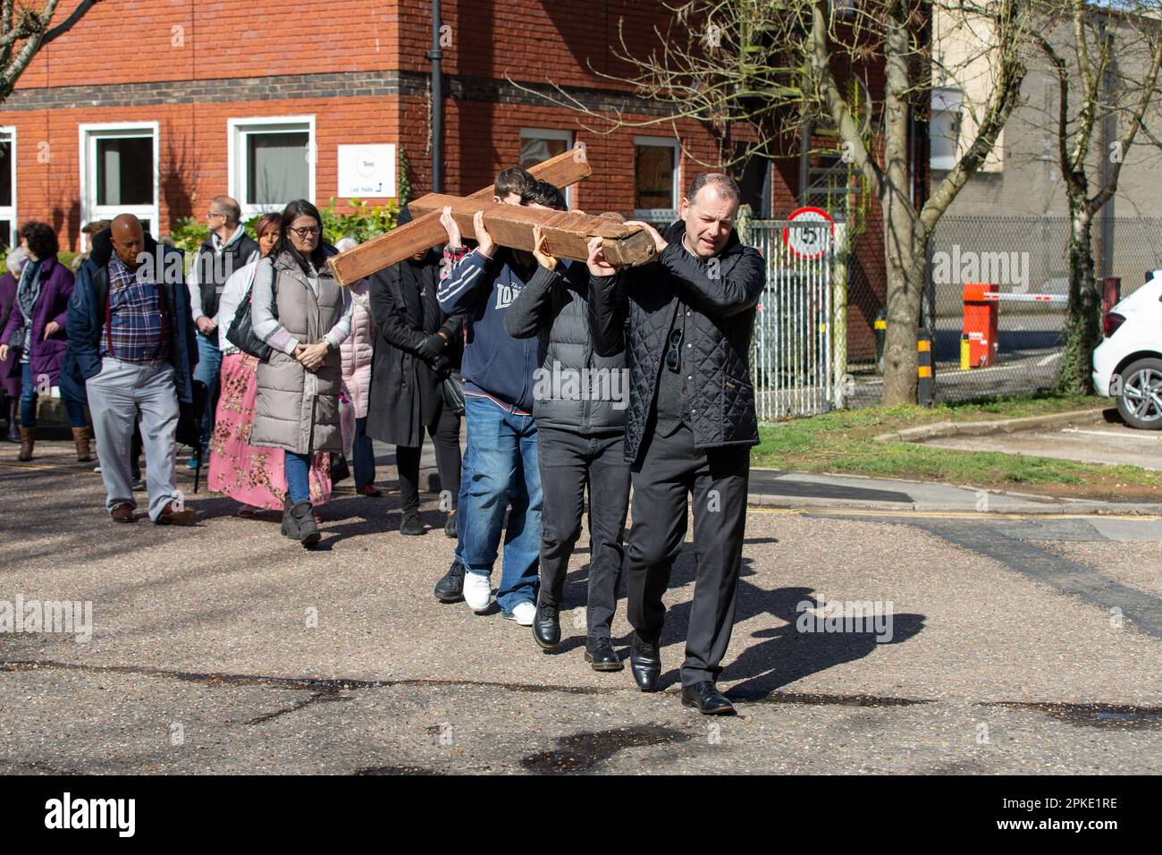 Brentwood, Essex, 7th April 2023 Good Friday procession walk of Witness ...
