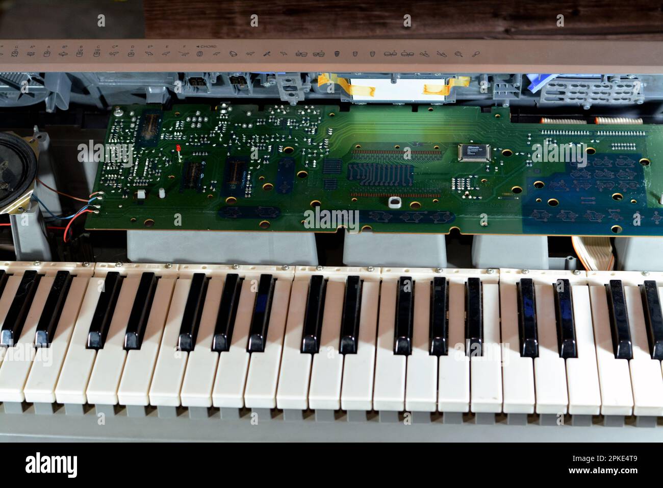 Cairo, Egypt, April 1 2023: Broken electronic musical keyboard, cracked ... Cairo, Egypt, April 1 2023: Broken electronic musical keyboard, cracked ...