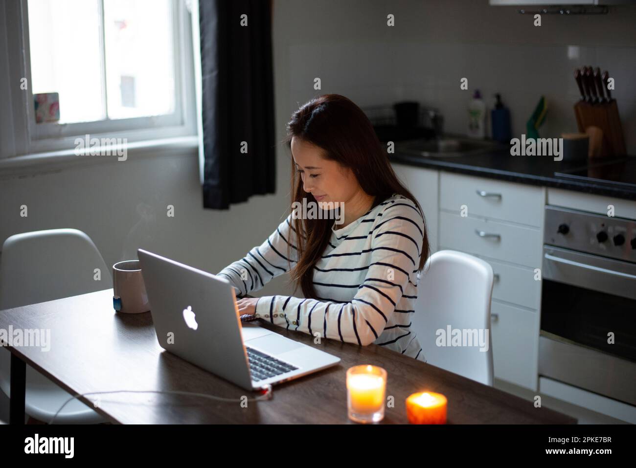Kitchen computer hi-res stock photography and images - Alamy