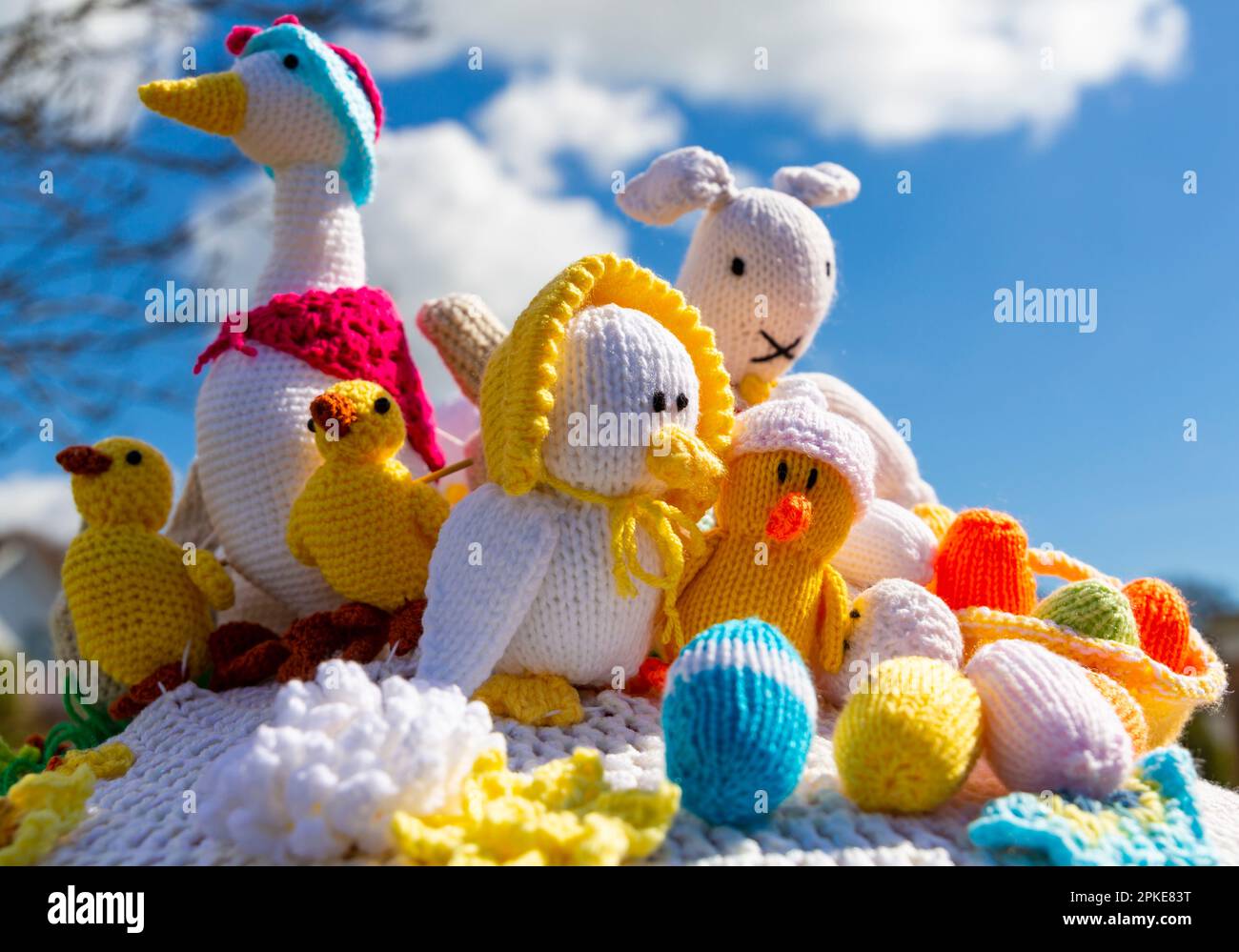 Letter box toppers hi-res stock photography and images - Alamy