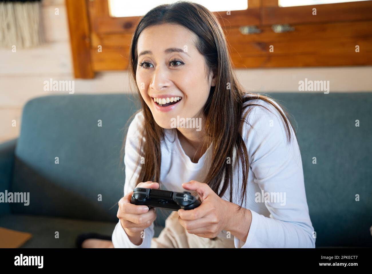 Asian game hi-res stock photography and images - Alamy
