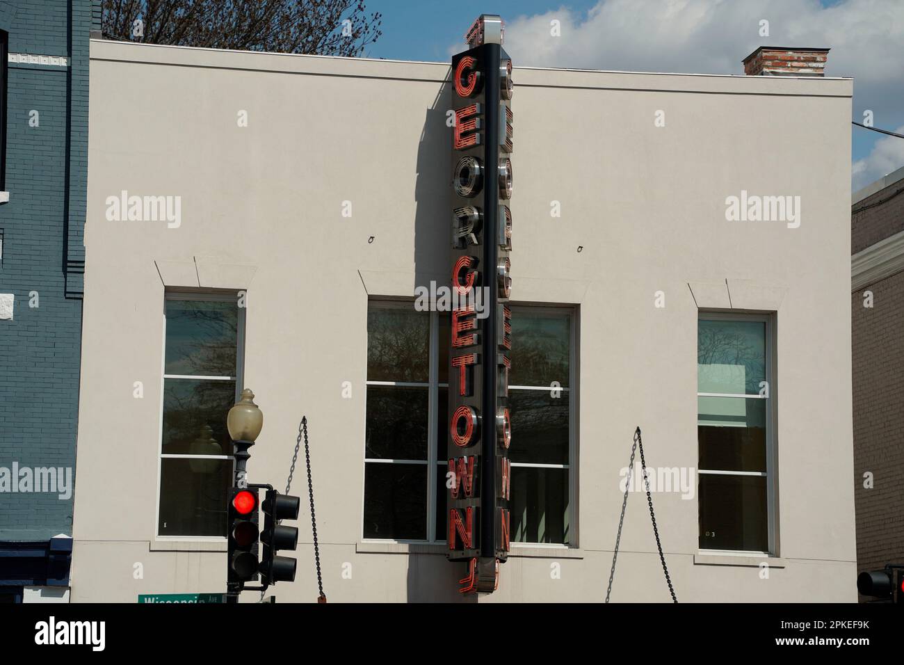 Georgetown neighborhood row houses hi-res stock photography and images ...